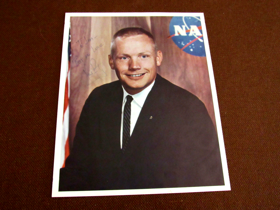 NEIL ARMSTRONG APOLLO 11 FIRST ON THE MOON SIGNED AUTO NASA LITHO PHOTO ...