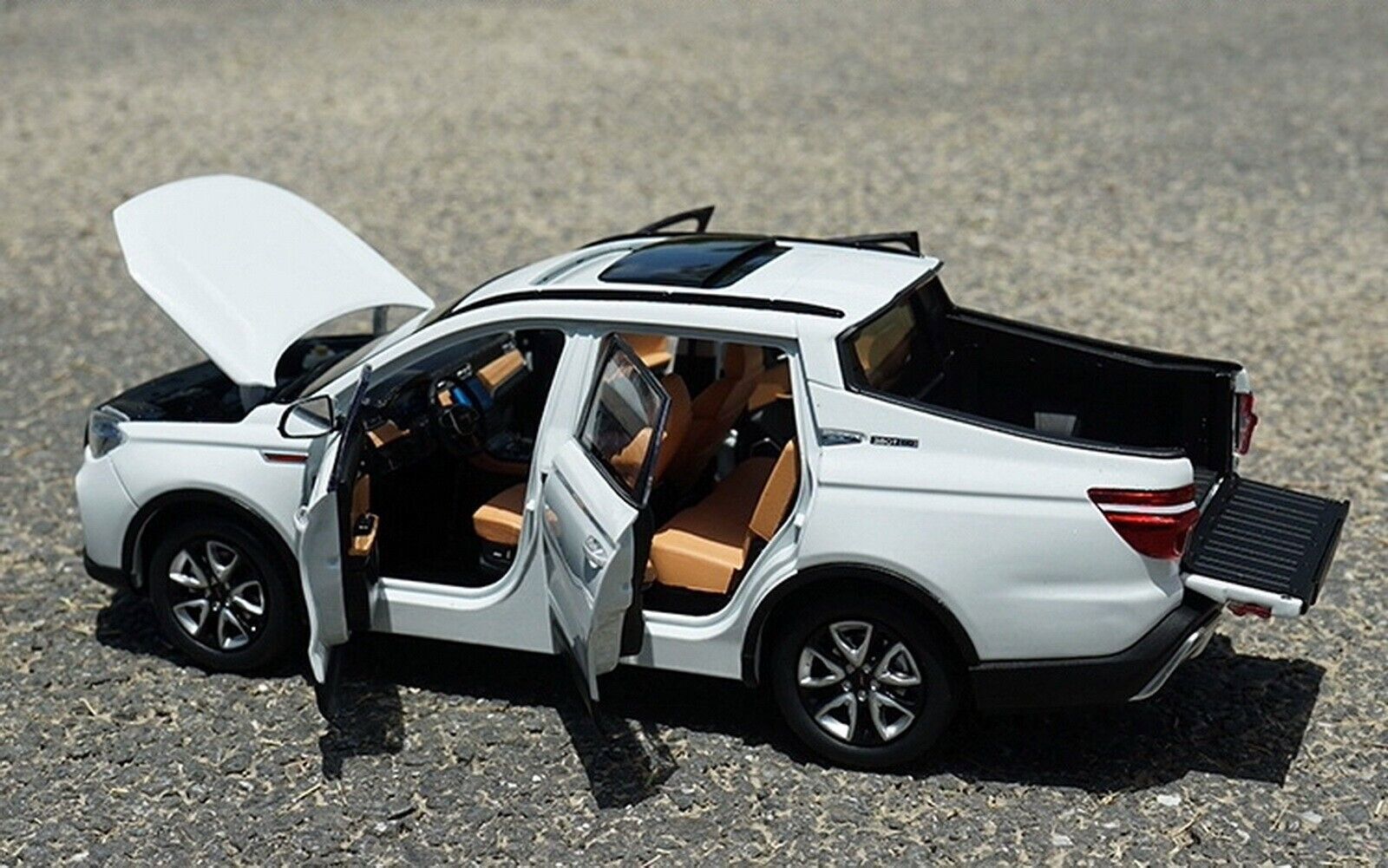 1/18 Scale CNHTC VX7 Pickup White Diecast Car Model Toy Collection Gift ...