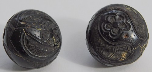 A PAIR RARE UNUSUAL VINTAGE HEAVILY CARVED VEGETABLE IVORY BUTTONS 3 ...