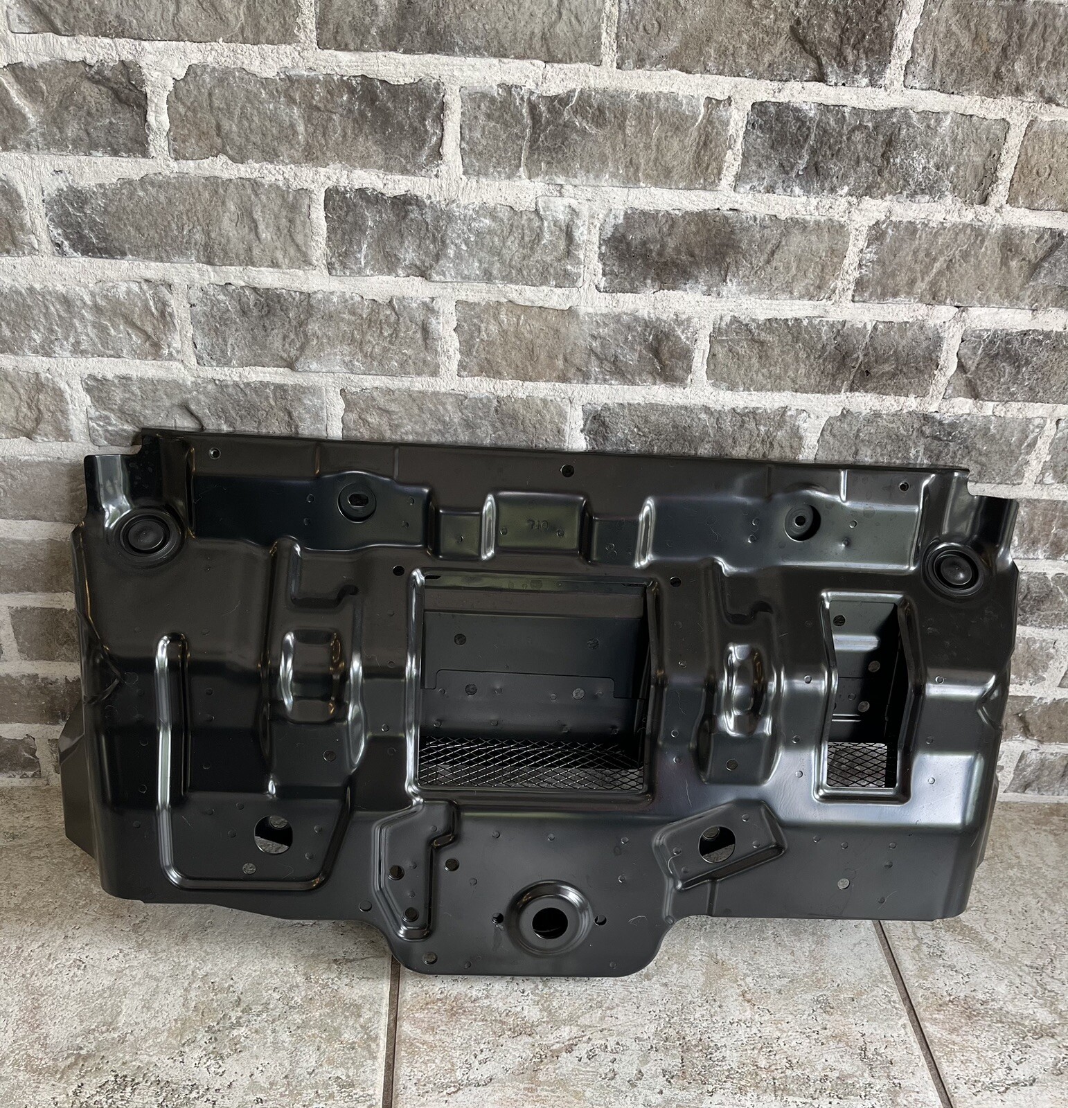 Toyota 4Runner OEM Genuine Factory Skid Plate w/Bolts & Air Deflector ...