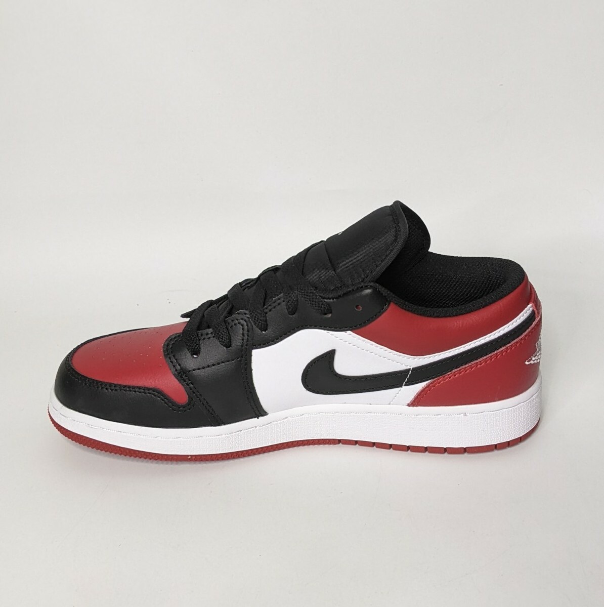 Air Jordan 1 Low Bred Toe GS 553560-612 Size 7Y Womens Size 8.5 | eBay