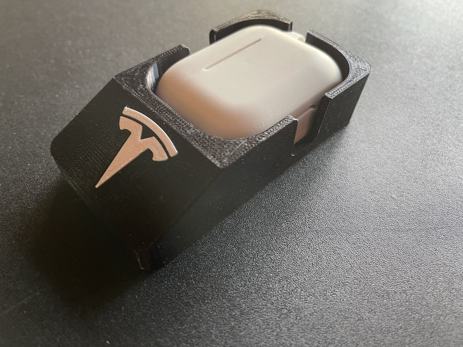 Tesla Model 3 and Y. Air-pods Pro/ Samsung Galaxy Buds Pro Charger dock ...