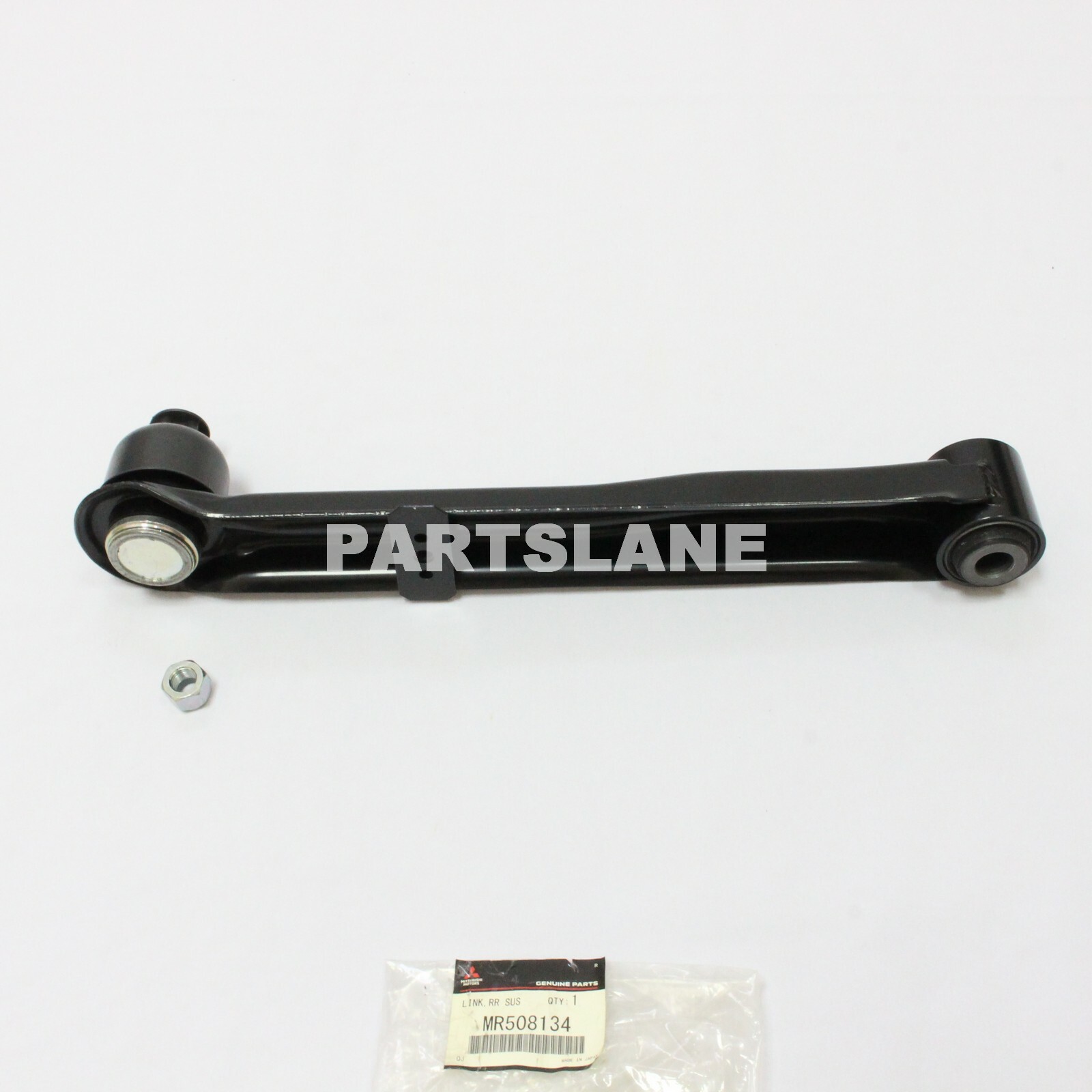 MR508134 Mitsubishi OEM Genuine LINK, RR SUSP ASSIST | eBay