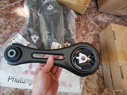 Mitsubishi Genuine OEM Rod assyeng roll stopper 1092A264 | eBay