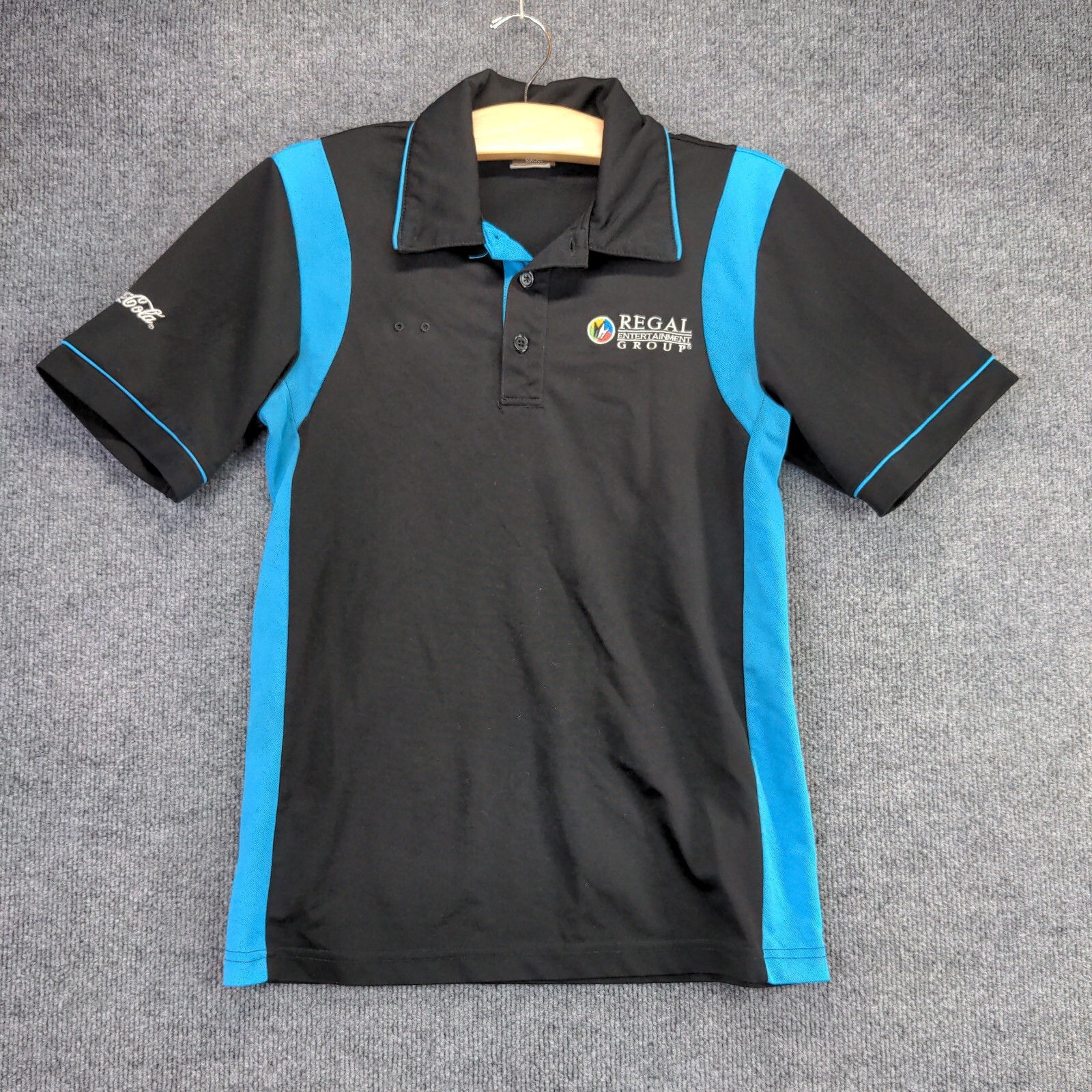 Regal Entertainment Group Coca-Cola Uniform Polo Size… - Gem