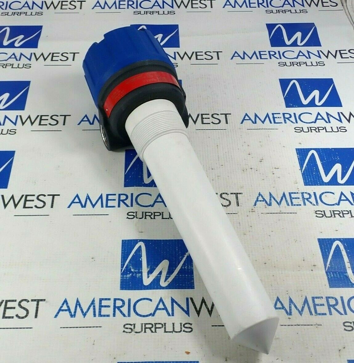 MAGNETROL R82-5B0A-021 NON CONTACT PULSE BURST RADAR TRANSMITTER *NEW ...