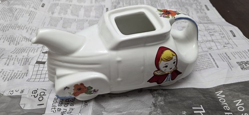 HALL China Limited Edition Red Riding Hood Car Pitcher Teapot ...