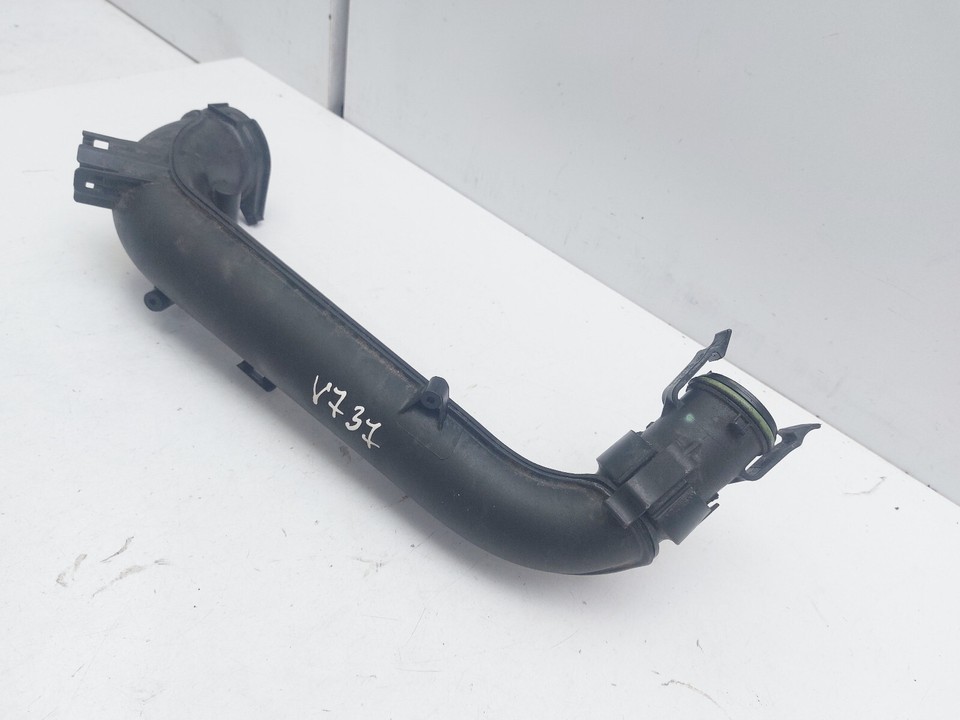 AUDI A3 MK4 8Y 1.4 PETROL HYBRID AIR INTAKE PIPE 2022 04E145673AN | eBay UK