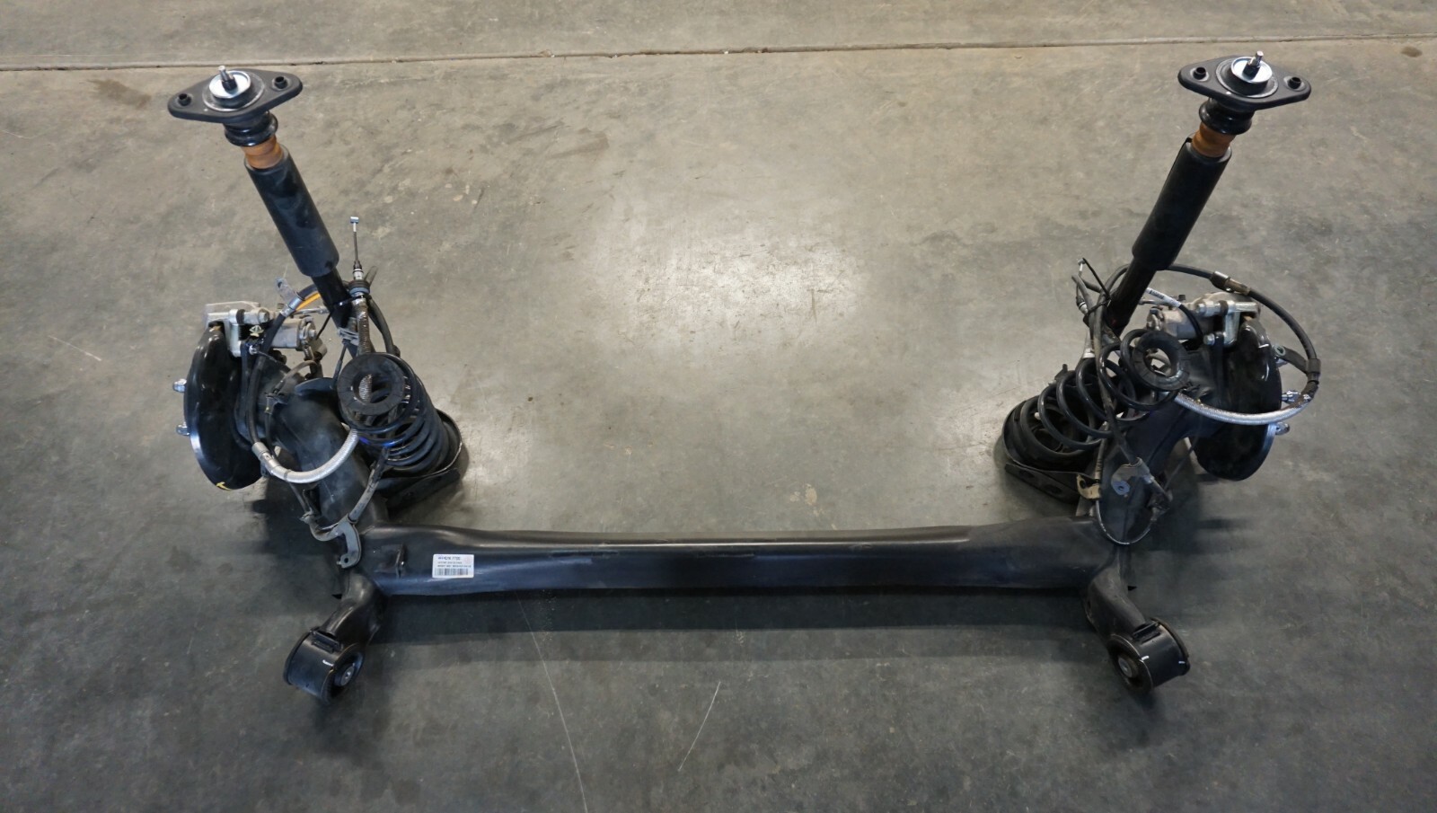 2017-2019 KIA SOUL 1.6L GAS FWD REAR AXLE SUBFRAME SHOCK BRAKE CALIPER ...