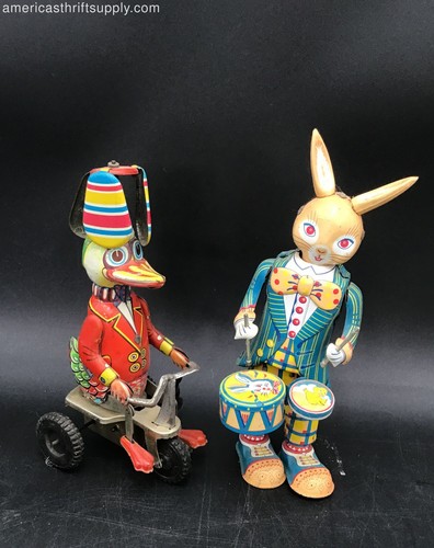 Vintage Coin Bank, Race Car, Elvis Rock-n-Roll Cow Wind-Up Toys Mixed ...