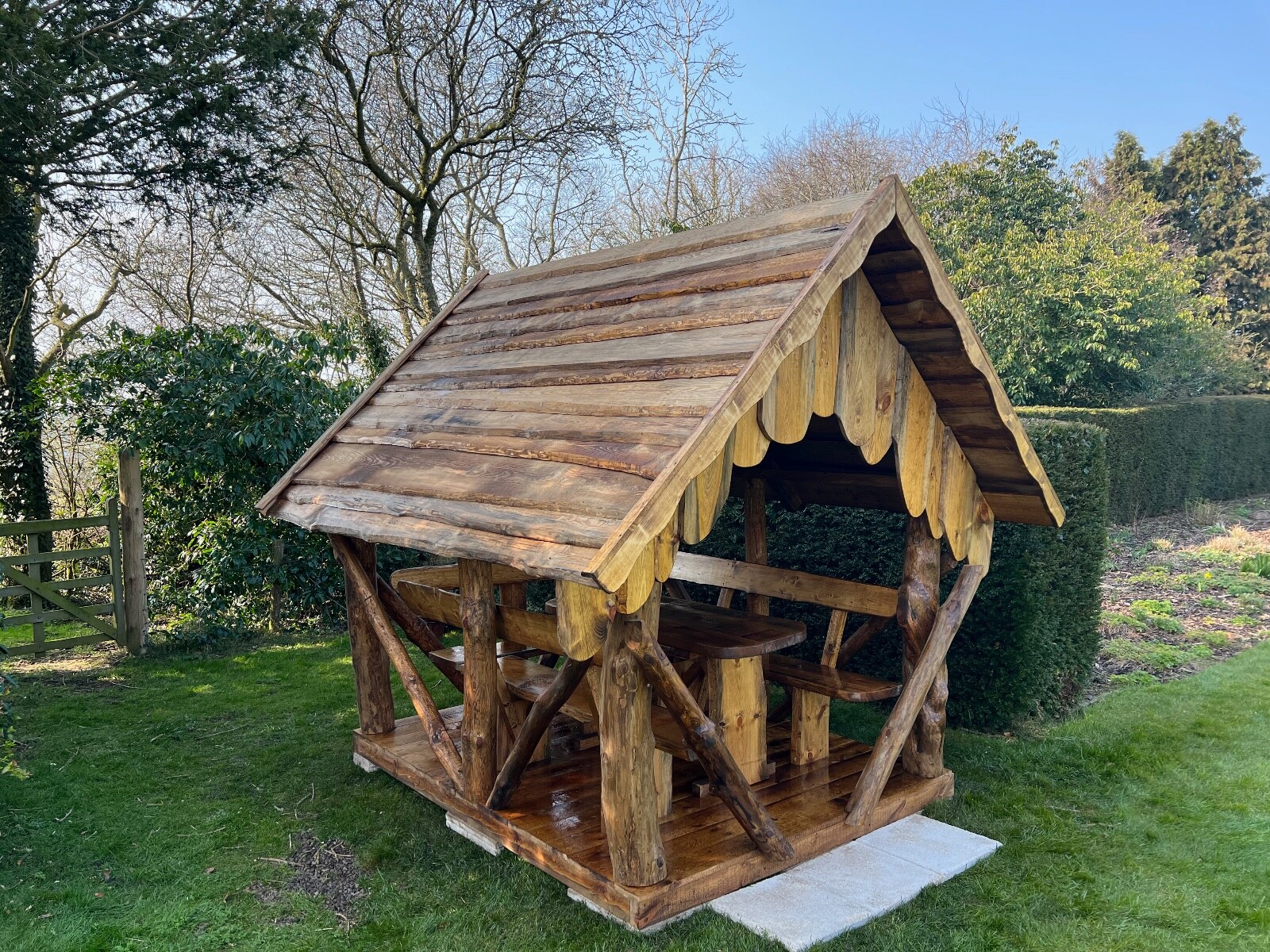 Log Gazebo,Bespoke,Tree Trunk,Hot Tub Shelter,Handmade Pavilion,Wooden ...