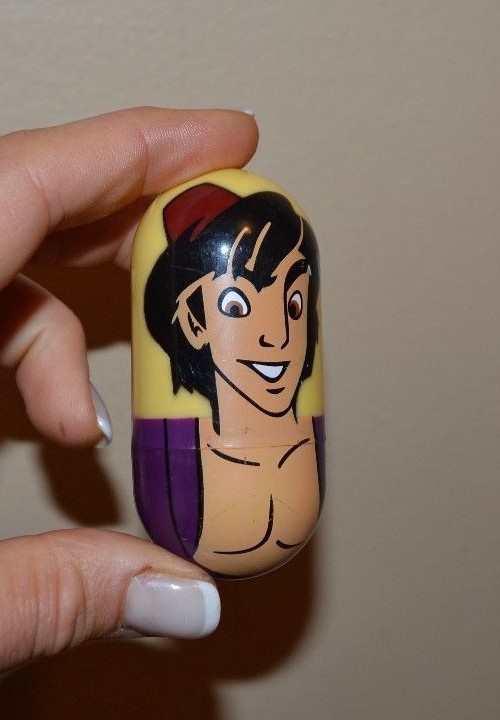 #1 Aladdin 3" Kellogg Disney Character Wobblers Wobbler Bean Mighty ...