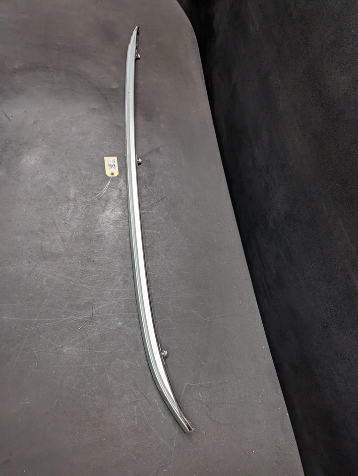 Left Roof Rack Rail 2018 BMW X1 51137356433 2016 2017 2019 2020 2021 ...