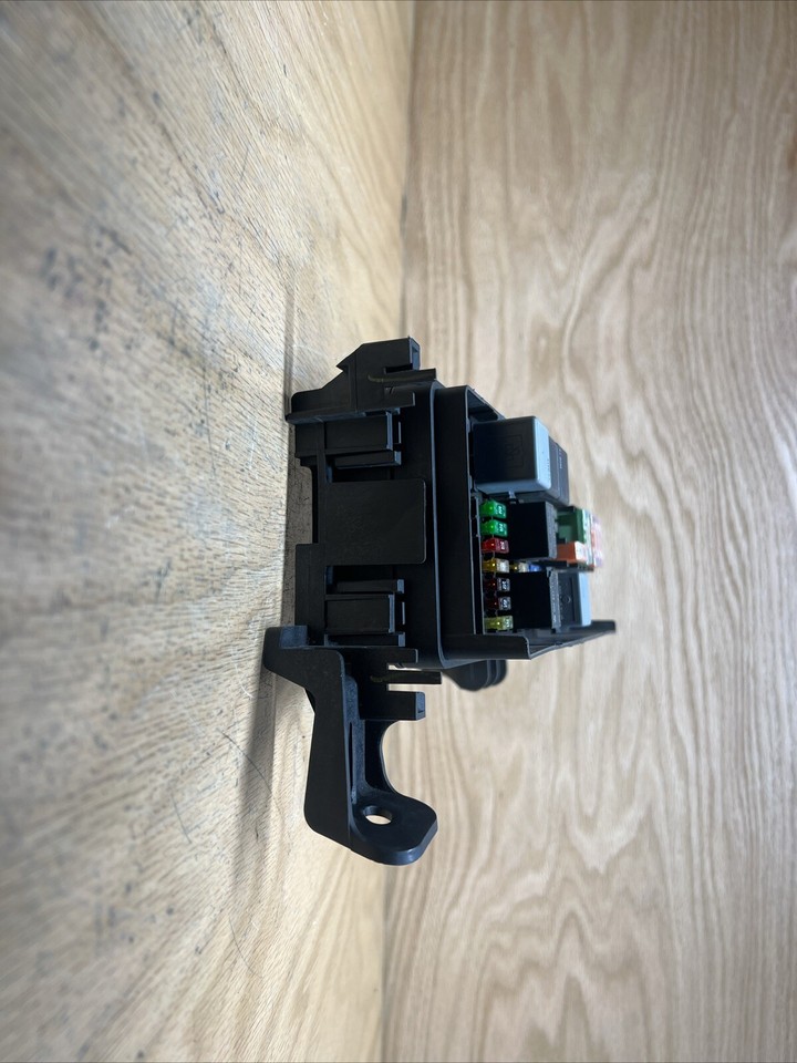 🔥ML-CLASS (W164) LE17685 Fuse box A1645400272 | eBay