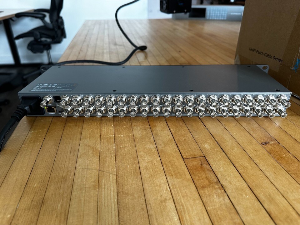 Blackmagic Design Smart Videohub 20X20 Router | eBay