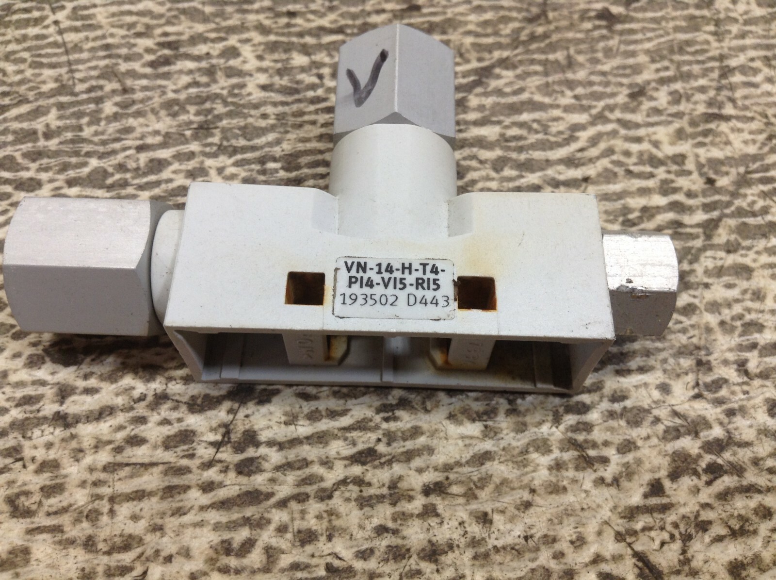 Festo 193502 D443 Vacuum Generator VN-14-H-T4-P14-V15-R15 (TSC) | eBay