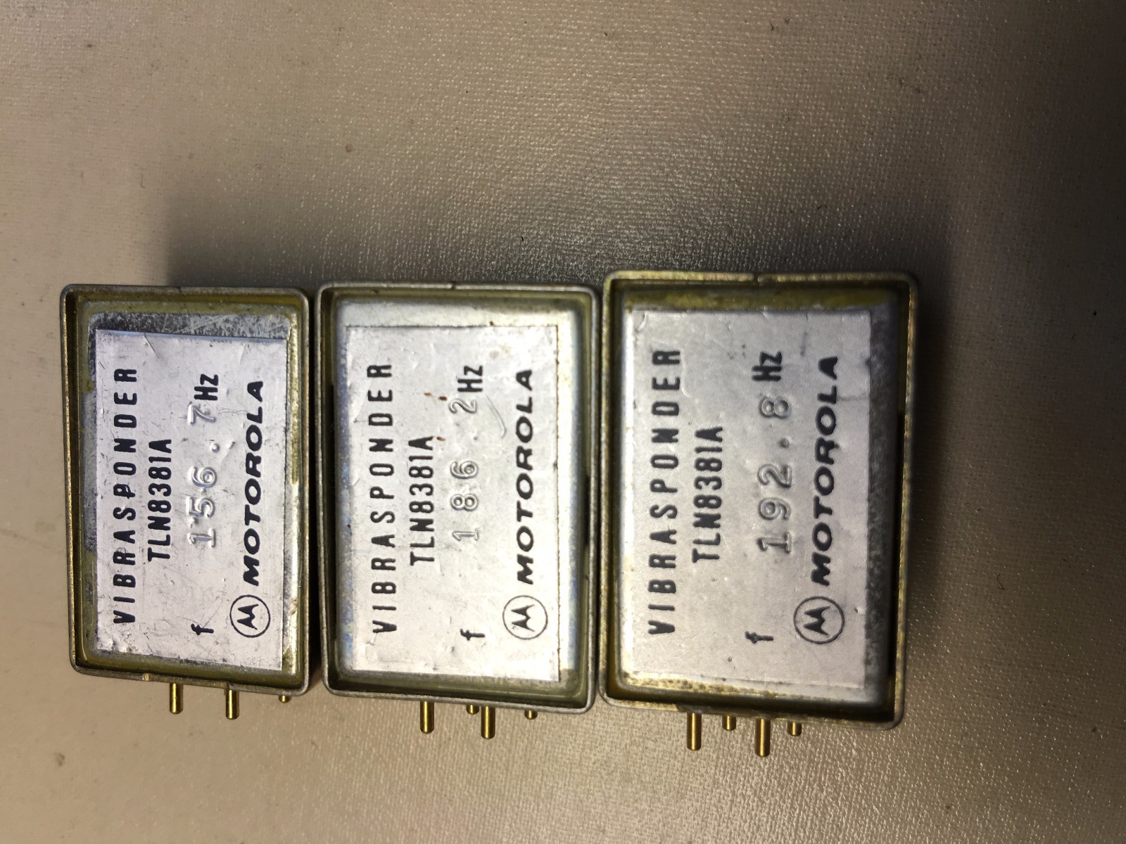 Motorola PL Vibrasender Vibrasponder Reed CTCSS | eBay