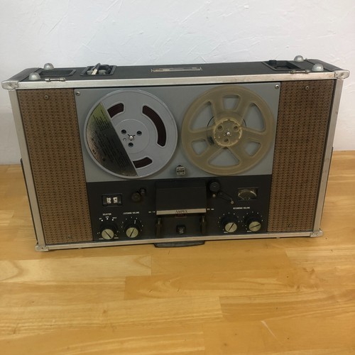 AMPEX 1270 REEL TO REEL W/ Nice Case Powers On Limited Testing -See ...
