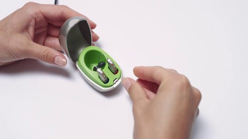 Phonak Charger BTE RIC , Phonak Hearing Aid rrp£136 Used Great ...