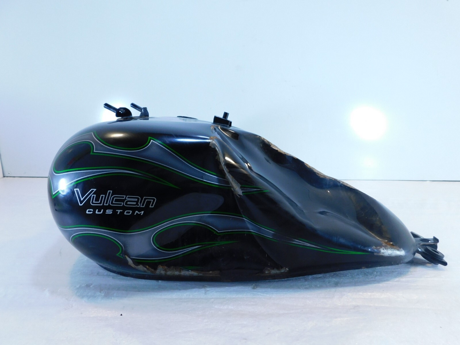 2015 15 Kawasaki Vulcan 900 Custom VN900 Black Fuel Gas Petrol Tank ...