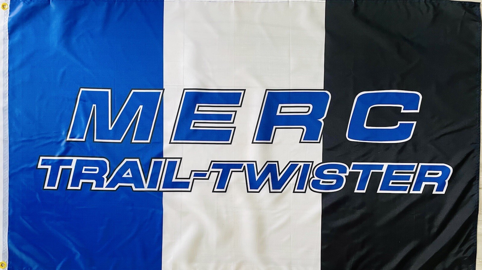 MERC MERCURY Trail TWISTER 3x5ft VINTAGE FLAG BANNER DRAPEAU SNOWMOBILE ...