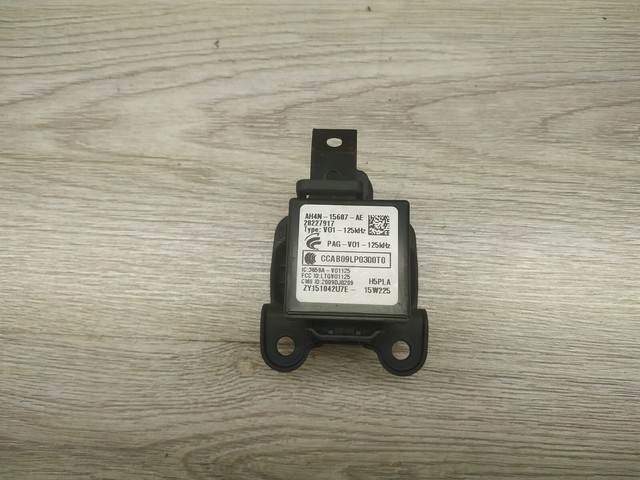 2017 Volvo V40 RHD Engine Ignition Start Stop Lock With Key 31252952 ...