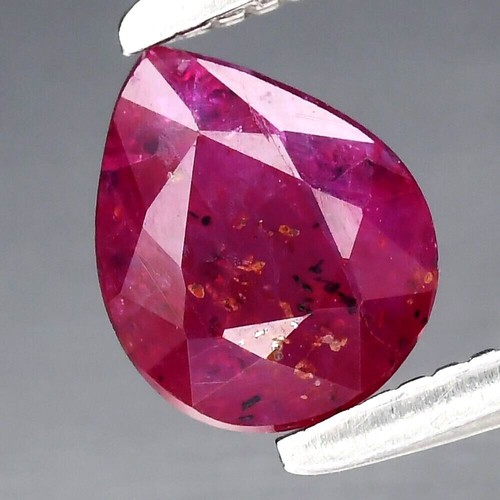 RARE ! RUBIS ROUGE POURPRE DE MADAGASCAR DE 5.5 mm x 4.5 mm ★★ p481 ...