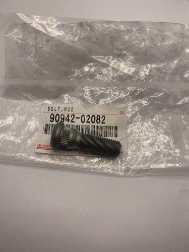 GENUINE FRONT AXLE HUB WHEEL STUD BOLT 90942-02082 - TOYOTA HILUX MK6/7 ...