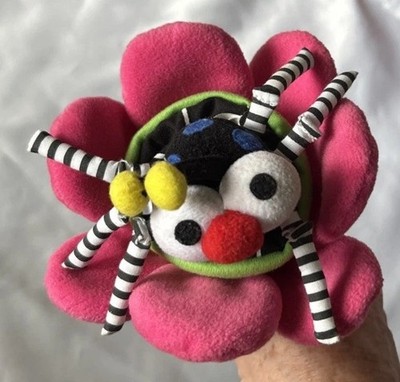 Vtg MANHATTAN TOY Spider Stick Puppet Lolli-Puppet Plush Flower | eBay