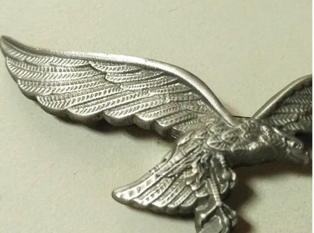 2pcs German luftwaffe Badge and Eagle Badge with Collection Box | eBay