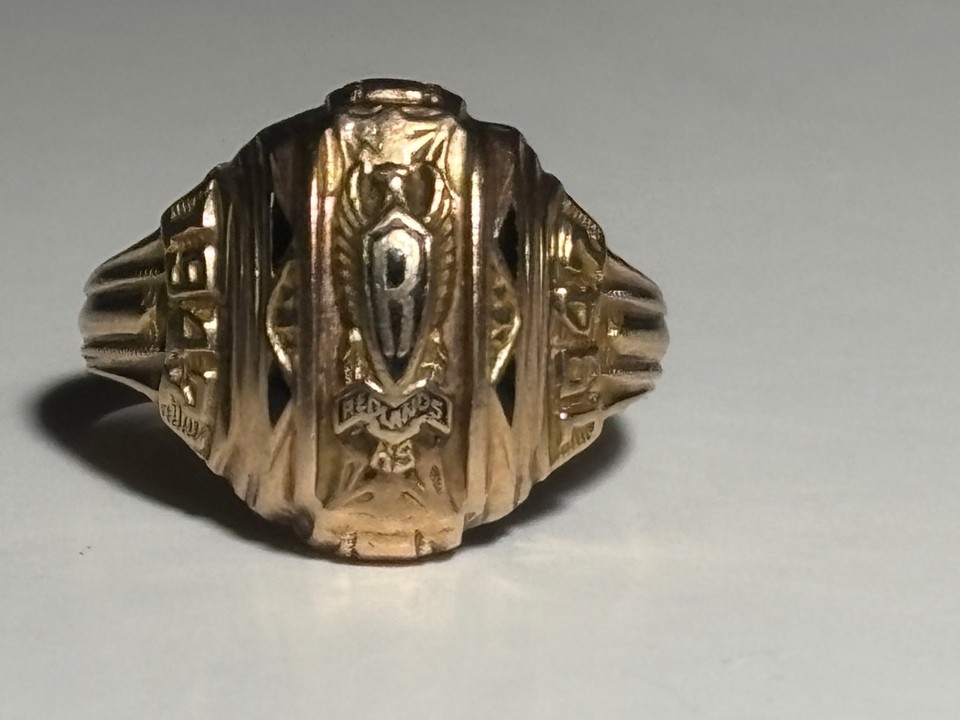 Vintage 1947 10K GOLD REDLANDS HS CLASS RING 3.5 Grams SMALL SIZE 3.5 ...