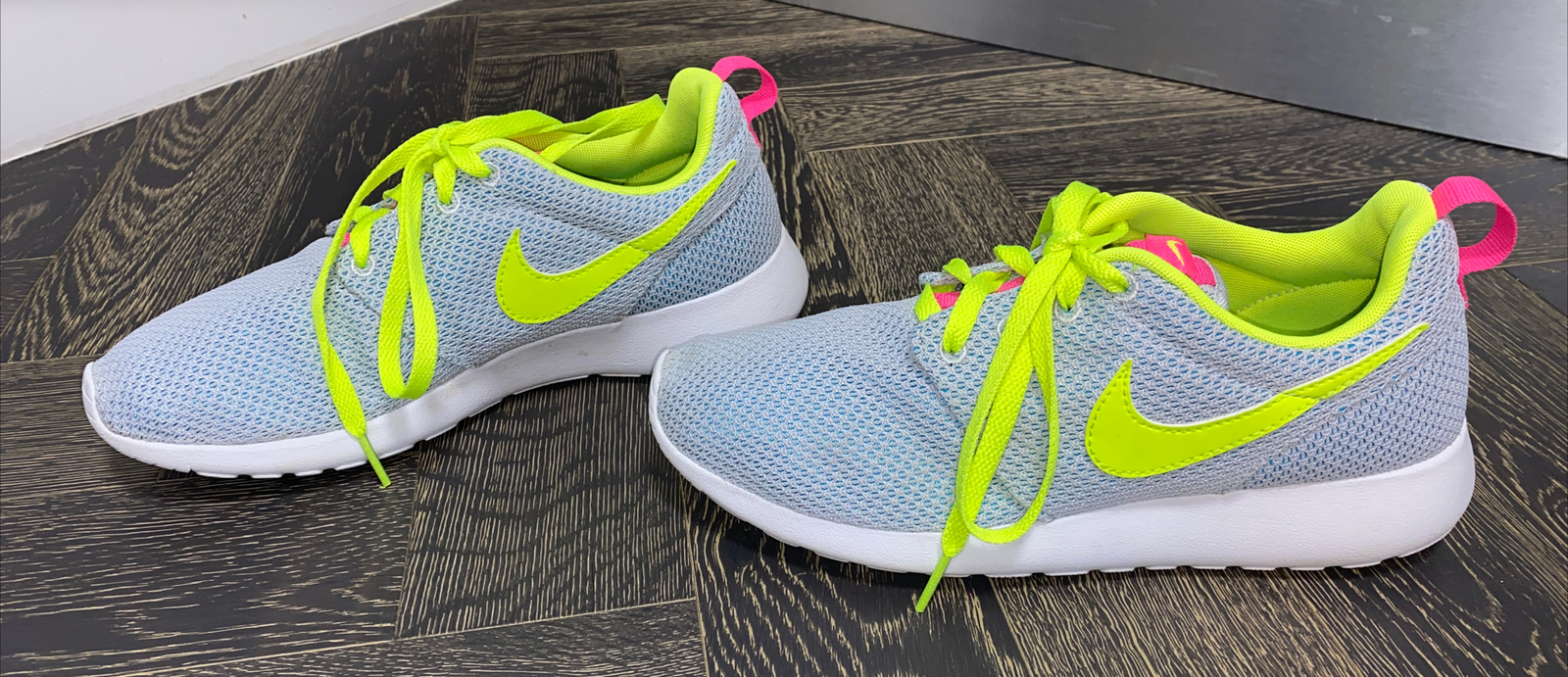 Nike Roche Sneakers Gray Neon Yellow Kids Size 5.5, W… - Gem