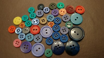 Lot of 43 solid colored flat plastic buttons, varying sizes | eBay