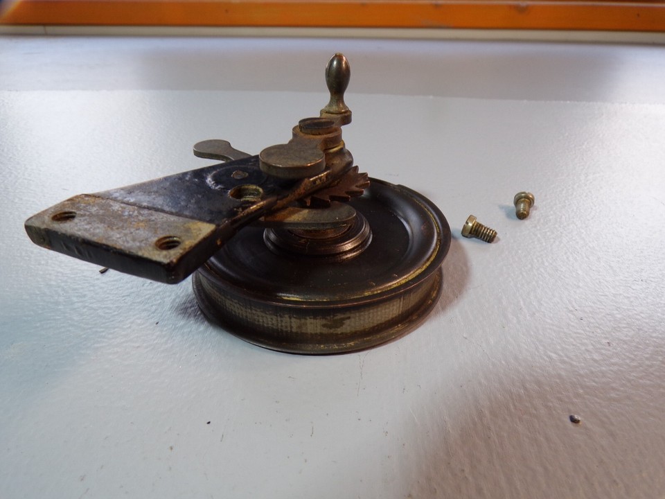 Carriage return mechanism off a 1912, Underwood 14" standard typewriter ...