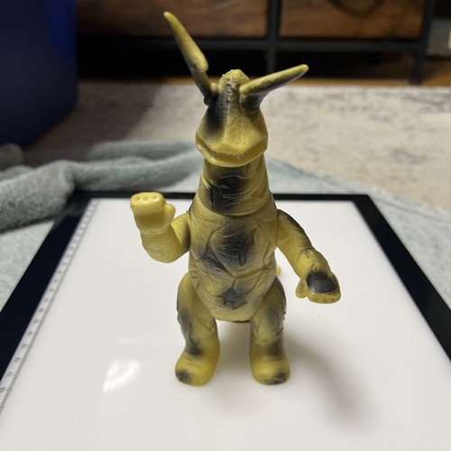 Popy Bandaid Mattel Godzilla's Gang Eleking Vintage 1978 Kaiju Japan ...