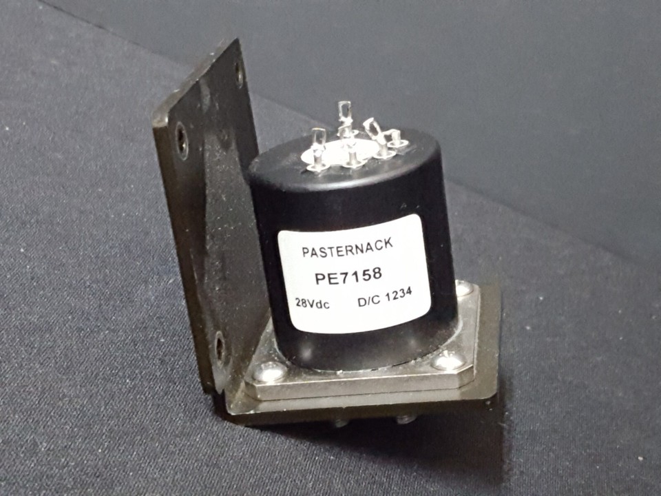 Pasternack PE7158 : SP4T Electromechanical Relay Normally Open Switch ...
