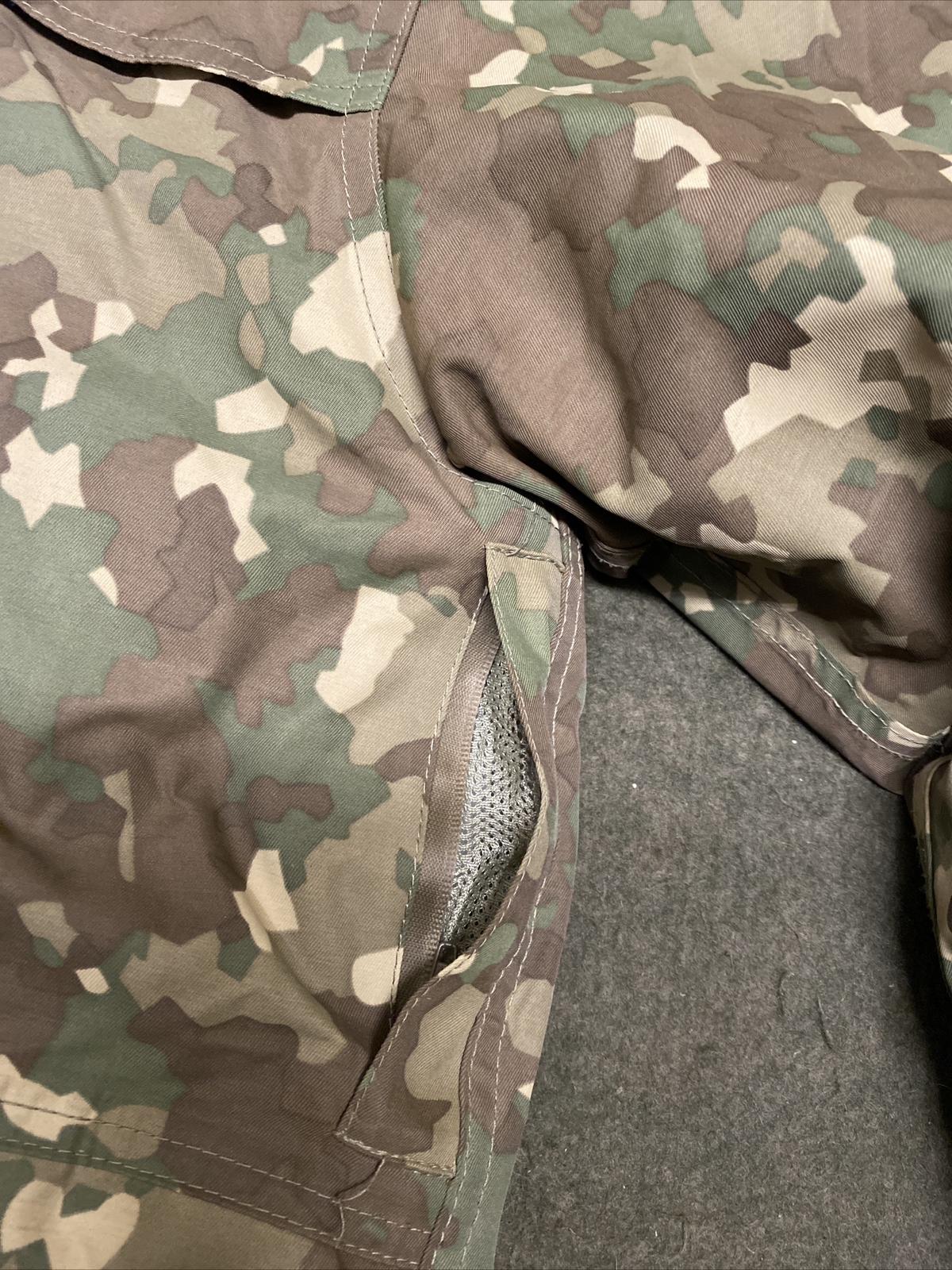 Roumain Armée M2017 Camouflage Temps Froid Veste Imperméable Parka. M ...