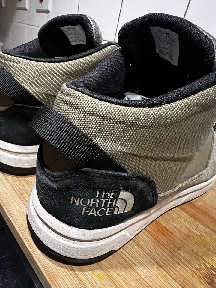 The North Face Men’s Uk 9 Street Boots Grey Chukka Style Good Used ...