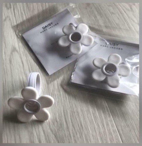 **RARE** MARC JACOBS The Iconic Daisy Lens For Mobile Phone NEW ...