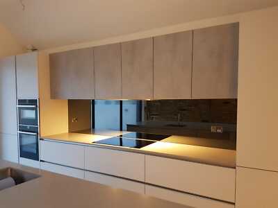 Kitchen Glass Splashbacks - Any Colour - Made to Measure - 6mm ...