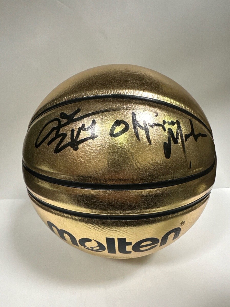 Molten Gold Basketball Basketball