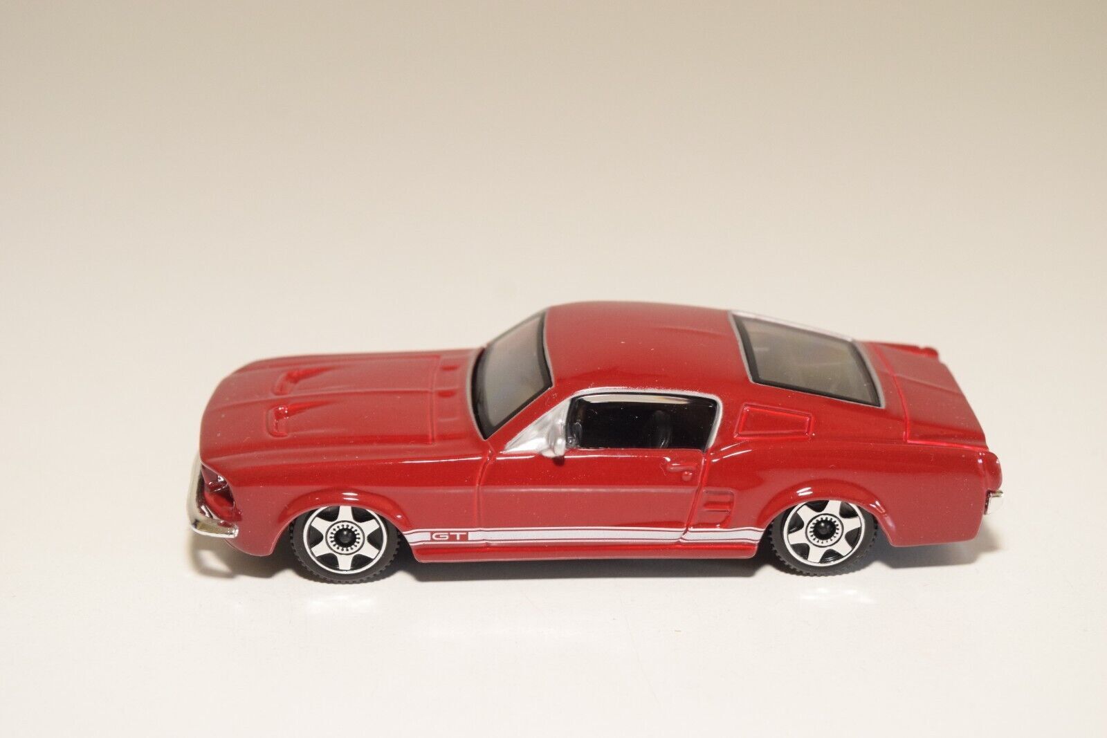 A23 1:43 BBURAGO BURAGO FORD MUSTANG 500 GT ROUGE NEUF EN BOITE | eBay