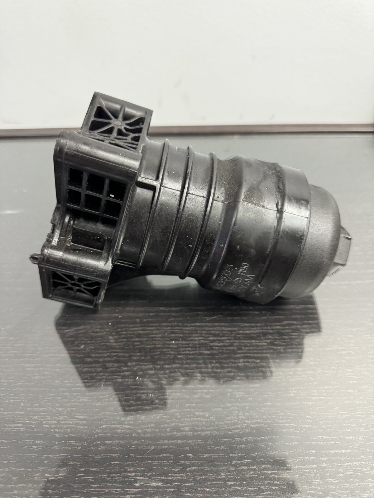 OEM 2019-2022 Engine Oil Filter Housing AUDI 06M 115 401 | eBay