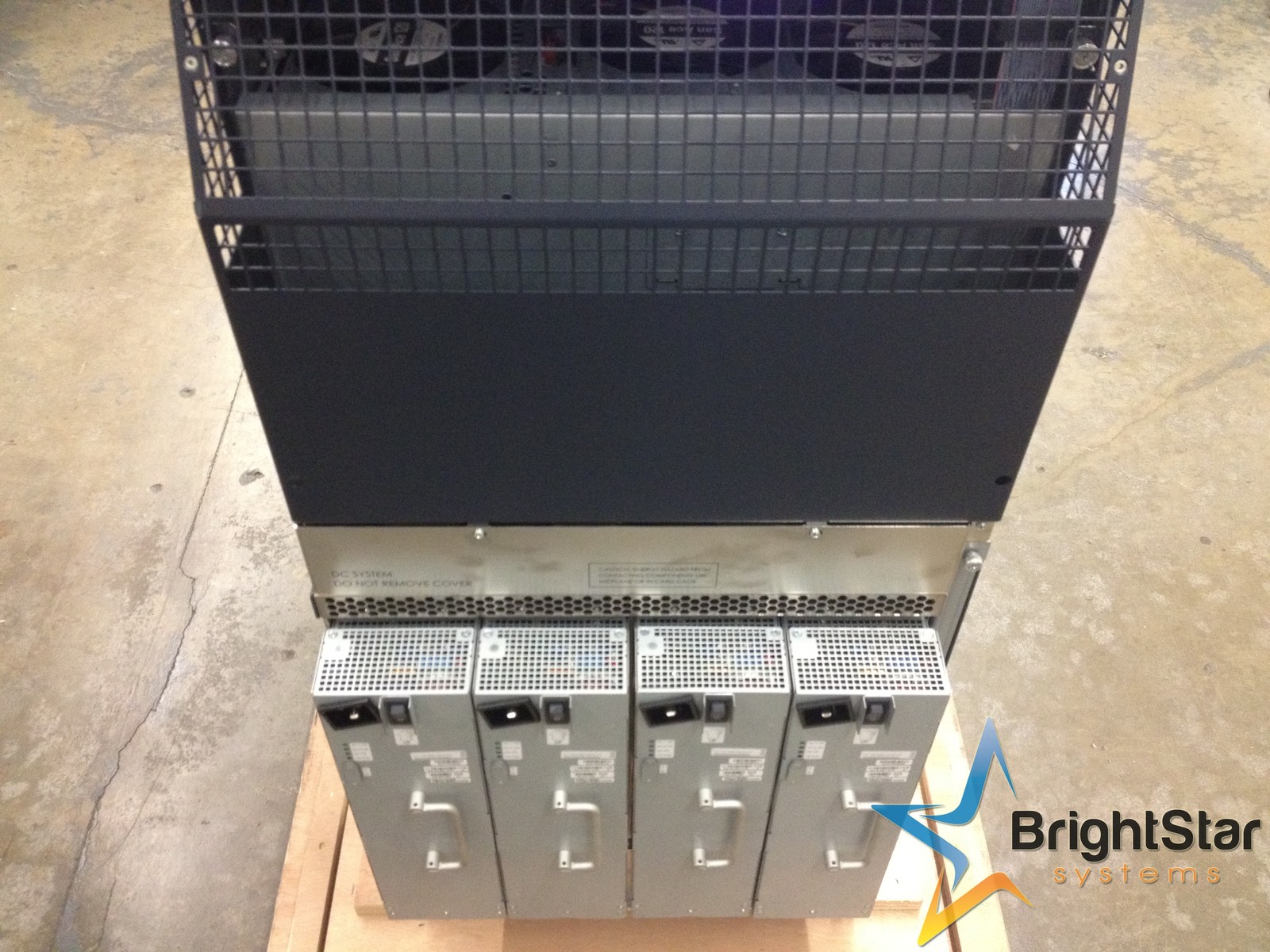 Juniper MX960 Router MX960-PREMIUM2 RE-S-1800X4-16G, SCBE-MX-S PWR ...