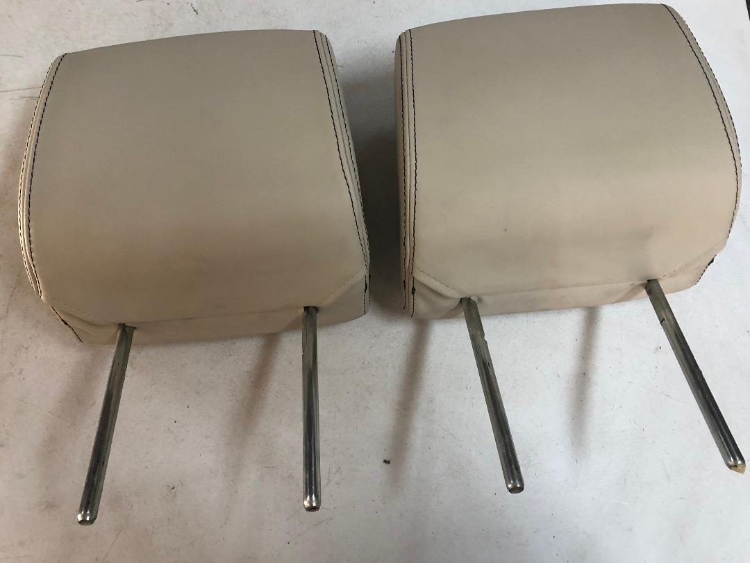 Range Rover Sport L320 10-13 OEM Pair of Front Headrests Ivory Left ...