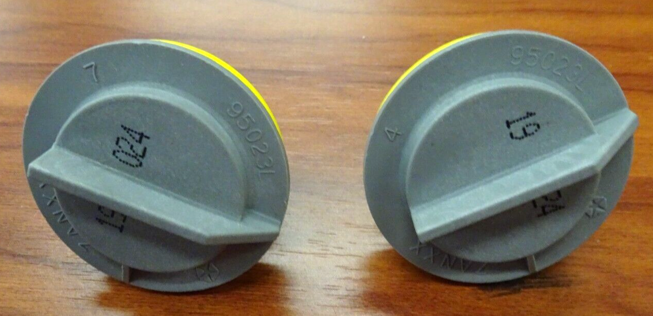 OEM Mopar CHRYSLER Dodge Jeep Plymouth Turn Signal Socket Amber Park ...