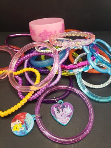 Lot Of 26 Little Girls Bangle Bracelets | eBay