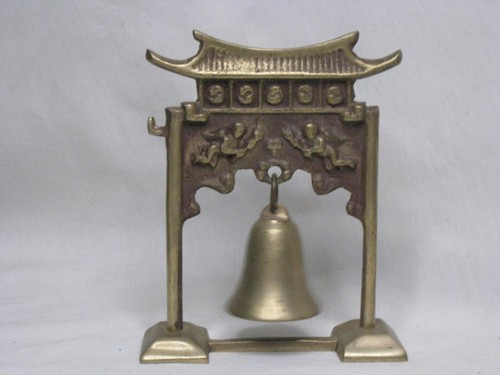 * no hammer vintage brass gong bell Asian Pagoda oriental cherub ...
