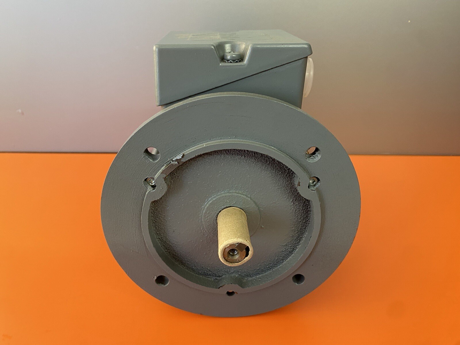 VEM Motors Thrum GmbH 3Ph 230/400VAC 50/60Hz 0.37/0.44 Kw K21R 71G4H | eBay