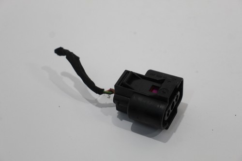 VW Bora 1J Mk4 2 Pin Wiring Connector and Short Length of Wire ...